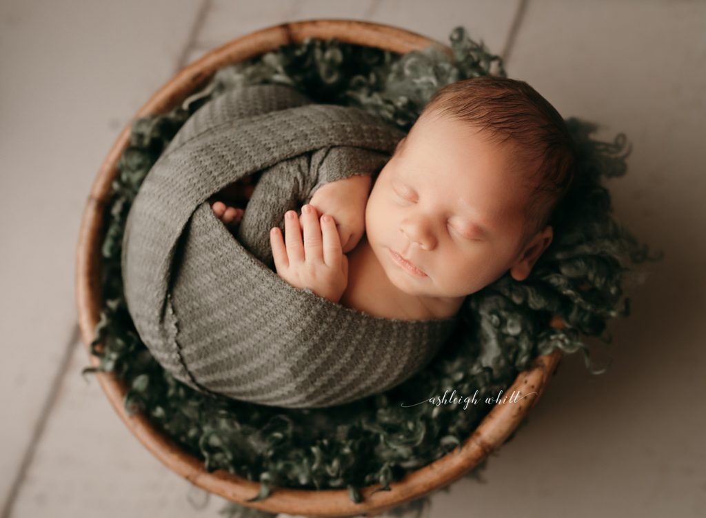Baby Emerson - Ohio Newborn Photographers | Ashleigh Whitt